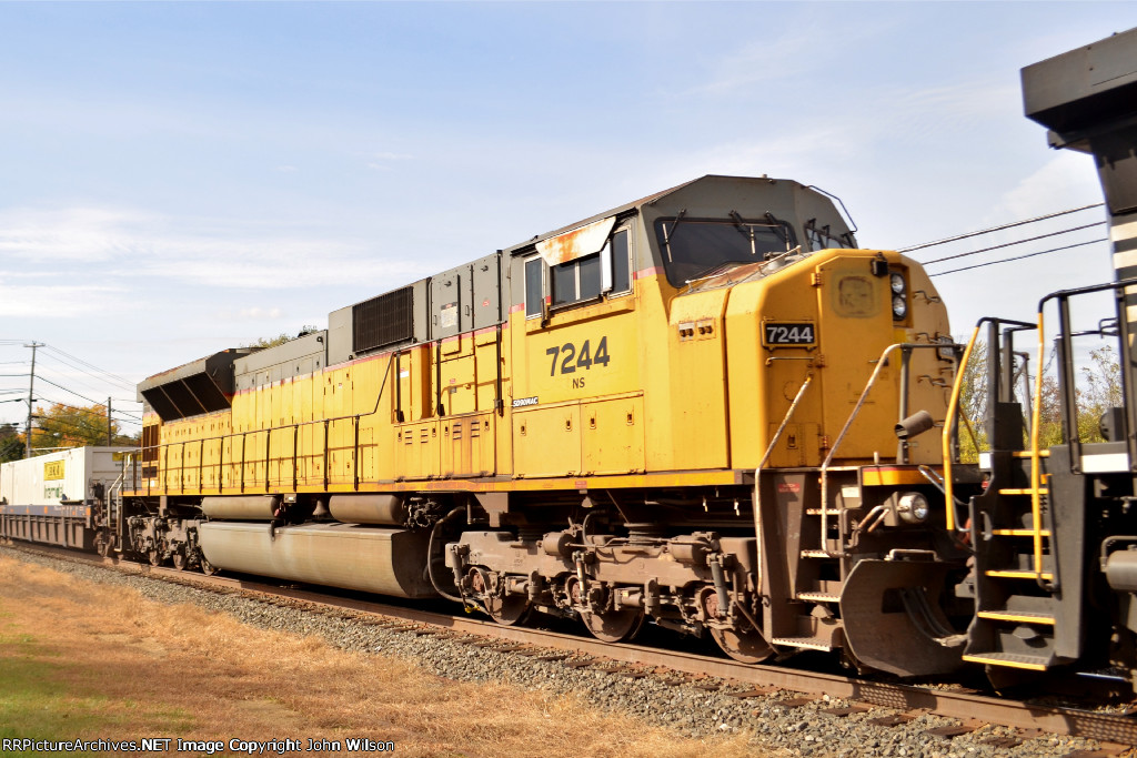NS 7244